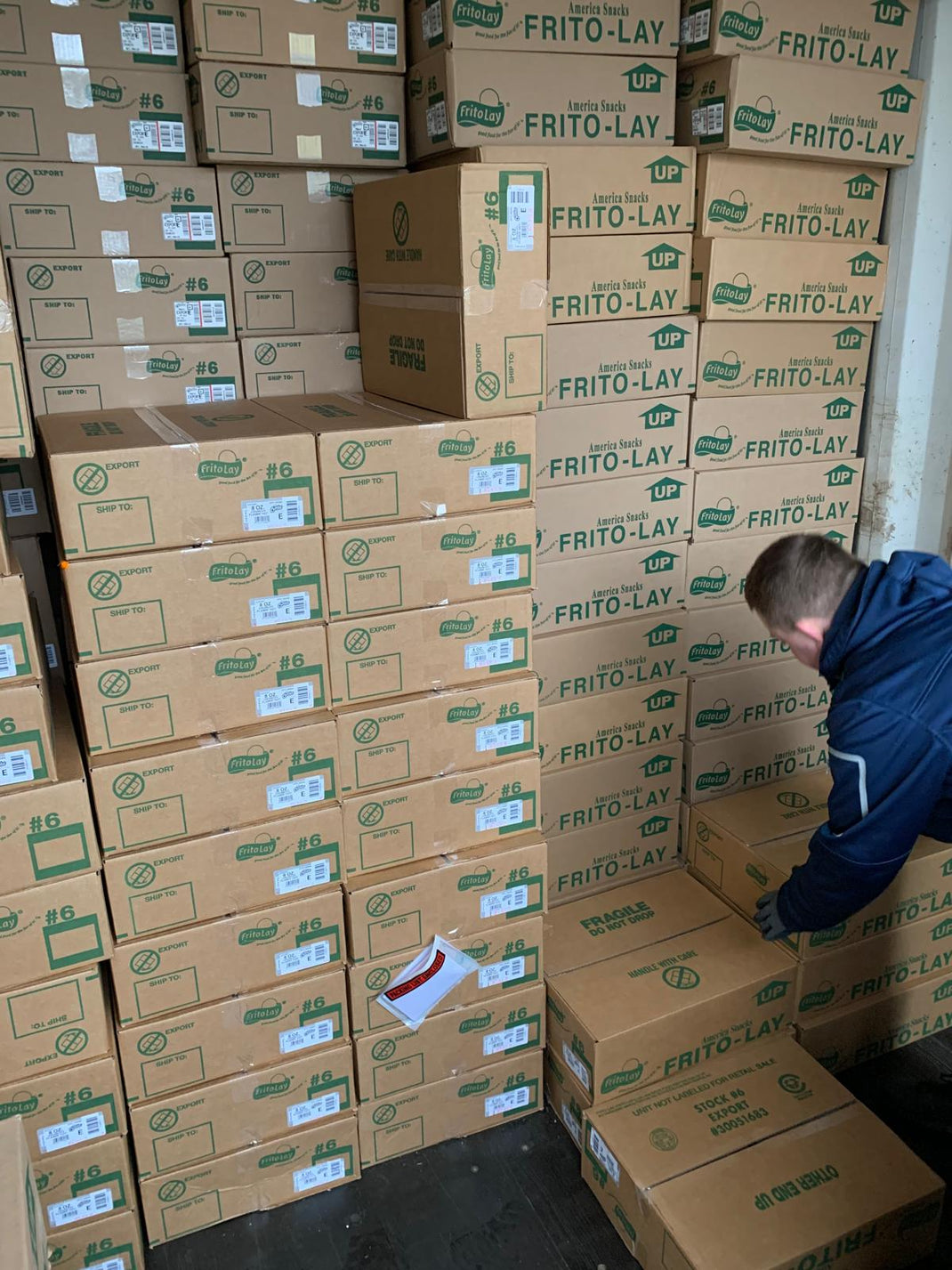 Cheetos Wholesale Import & Export | Full Containers | Black Sand ...